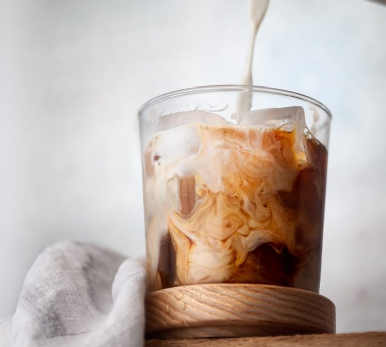 Spanish Latte: Recipe & How to Order It - Brew That Coffee
